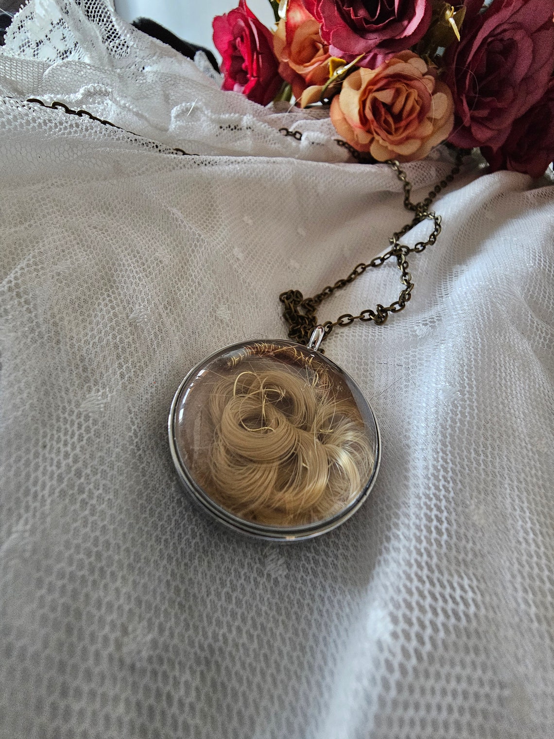 MOURNING: Victorian Locket With Human Hair Locks, Mourning Jewellery ...