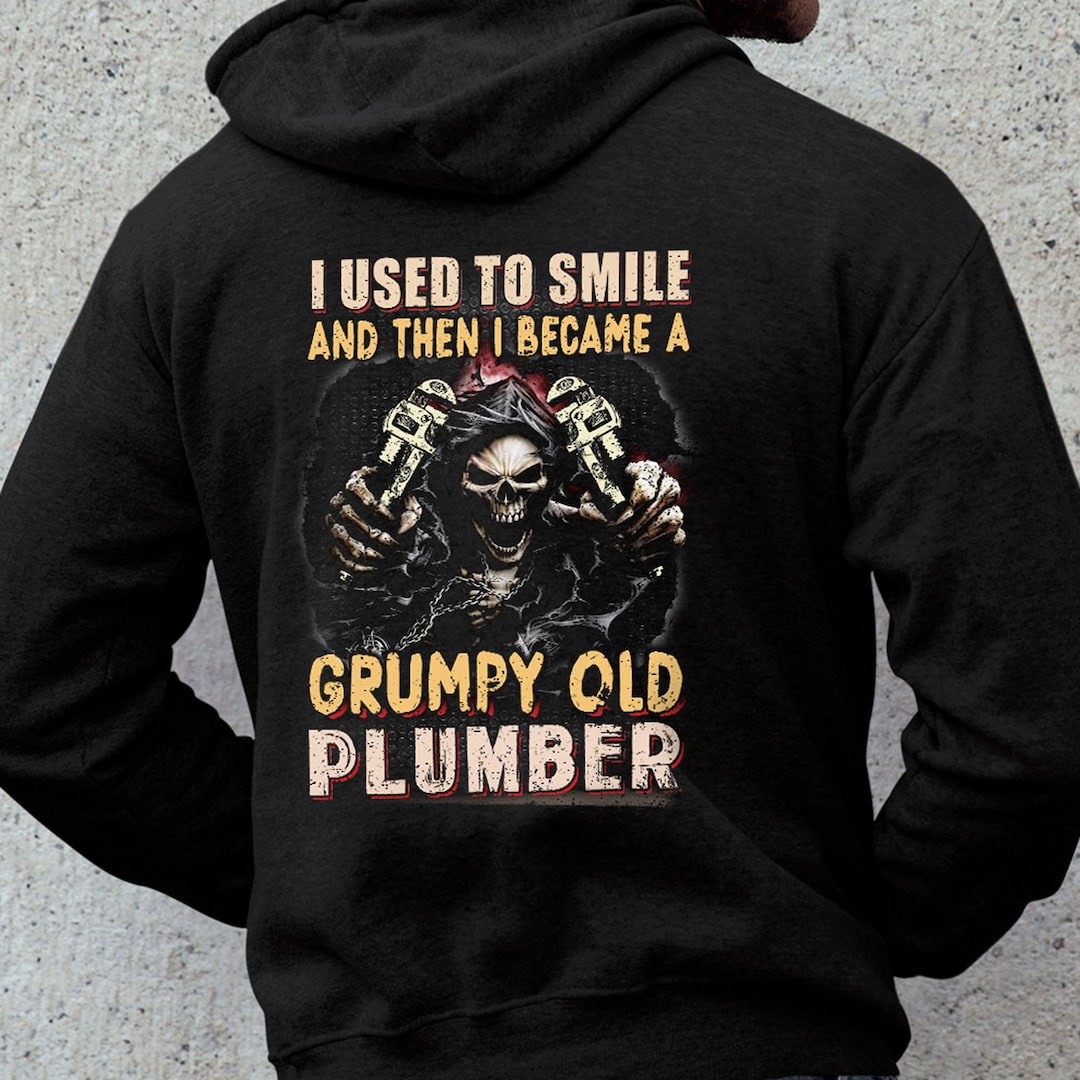 Plumber Xmas Shirt / Plumber Shirt / Plumber T-shirt / Plumber Gift / I Used to Smile and Then I ...