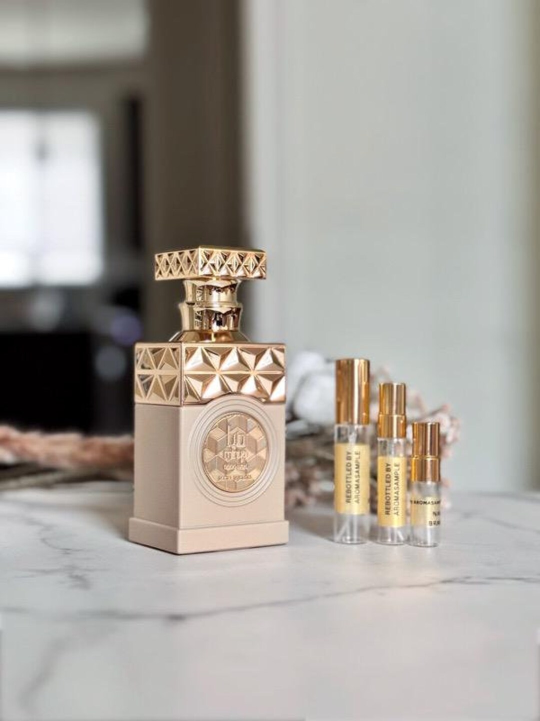 MINYA COCO LUSH Paris Corner Perfume Sample 1 Ml, 2ml, 3ml, 5 Ml, 10ml ...