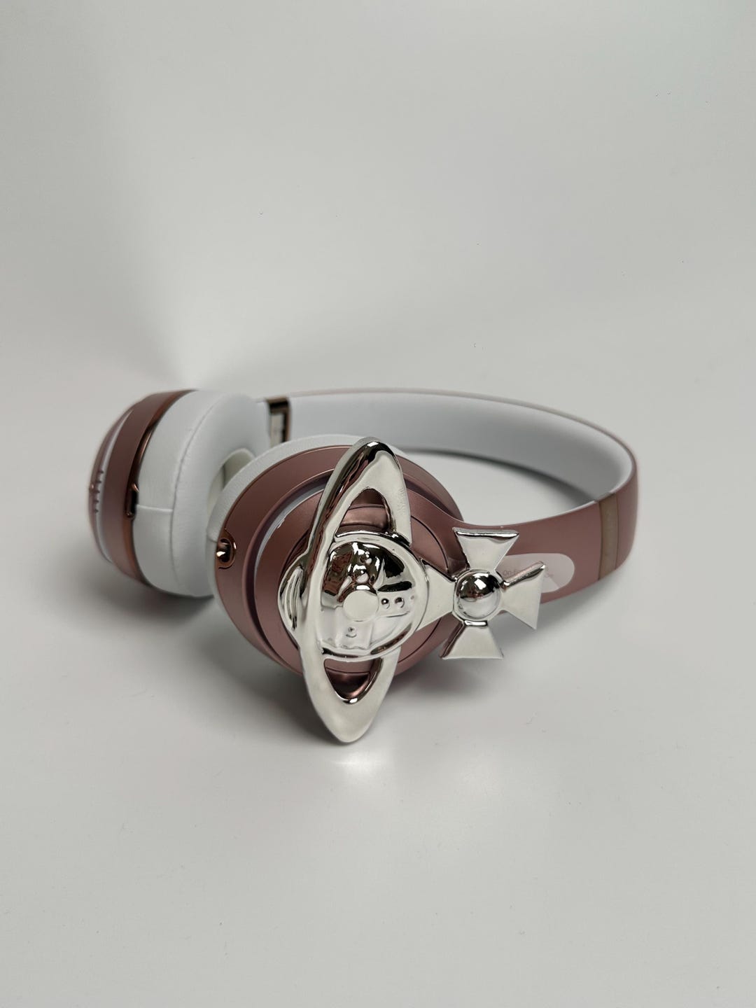 Beats Solo 3 - 4 'vivienne Westwood' Attachment: 3D Resin Print ...