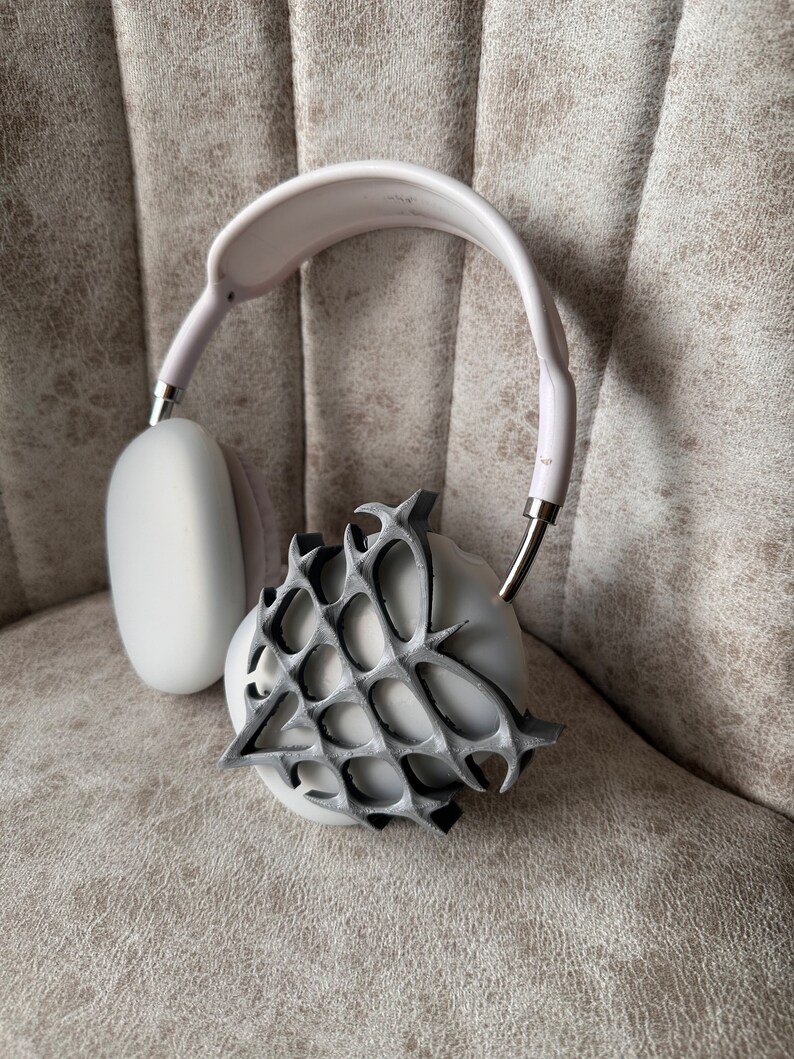 Airpods Max Chain Heart Earbuds Attachment / Airpods Max Case - Etsy