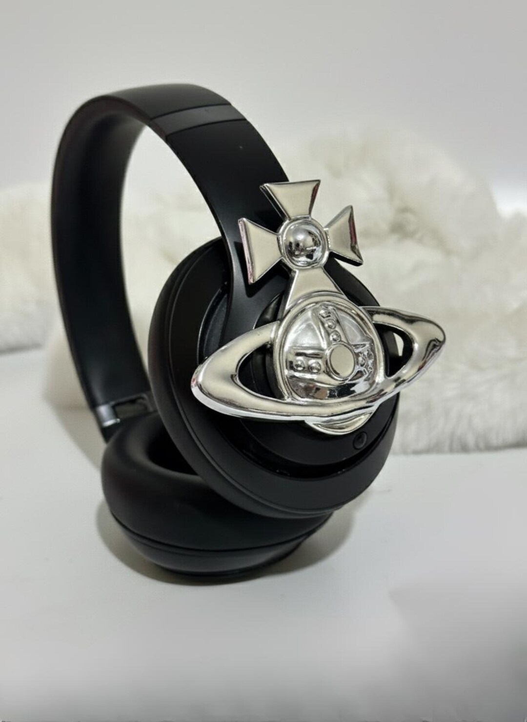 Beats Studio PRO 'vivienne Westwood' Attachment: 3D Resin Print ...