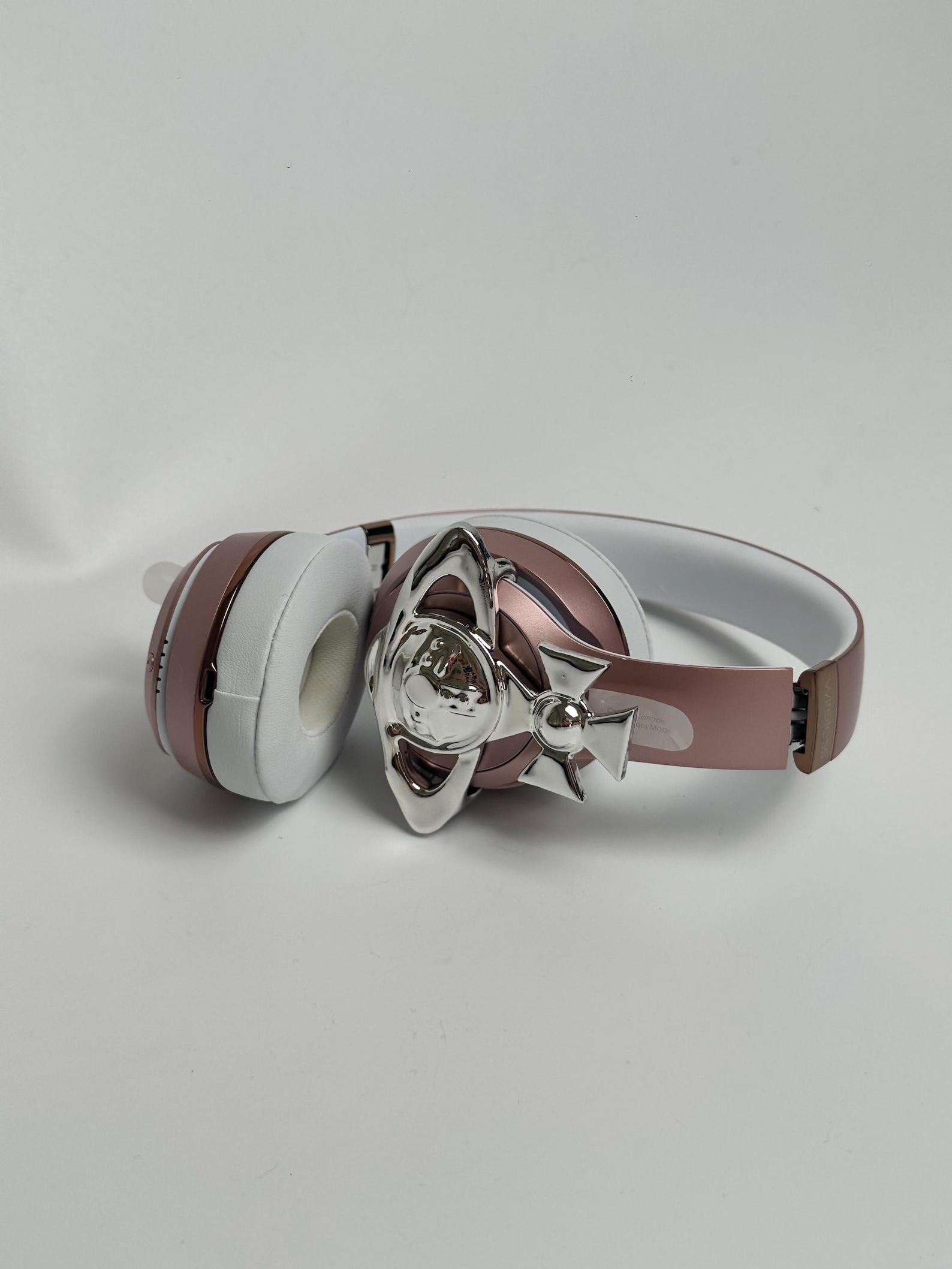Beats Solo 3 - 4 'vivienne Westwood' Attachment: 3D Resin Print ...
