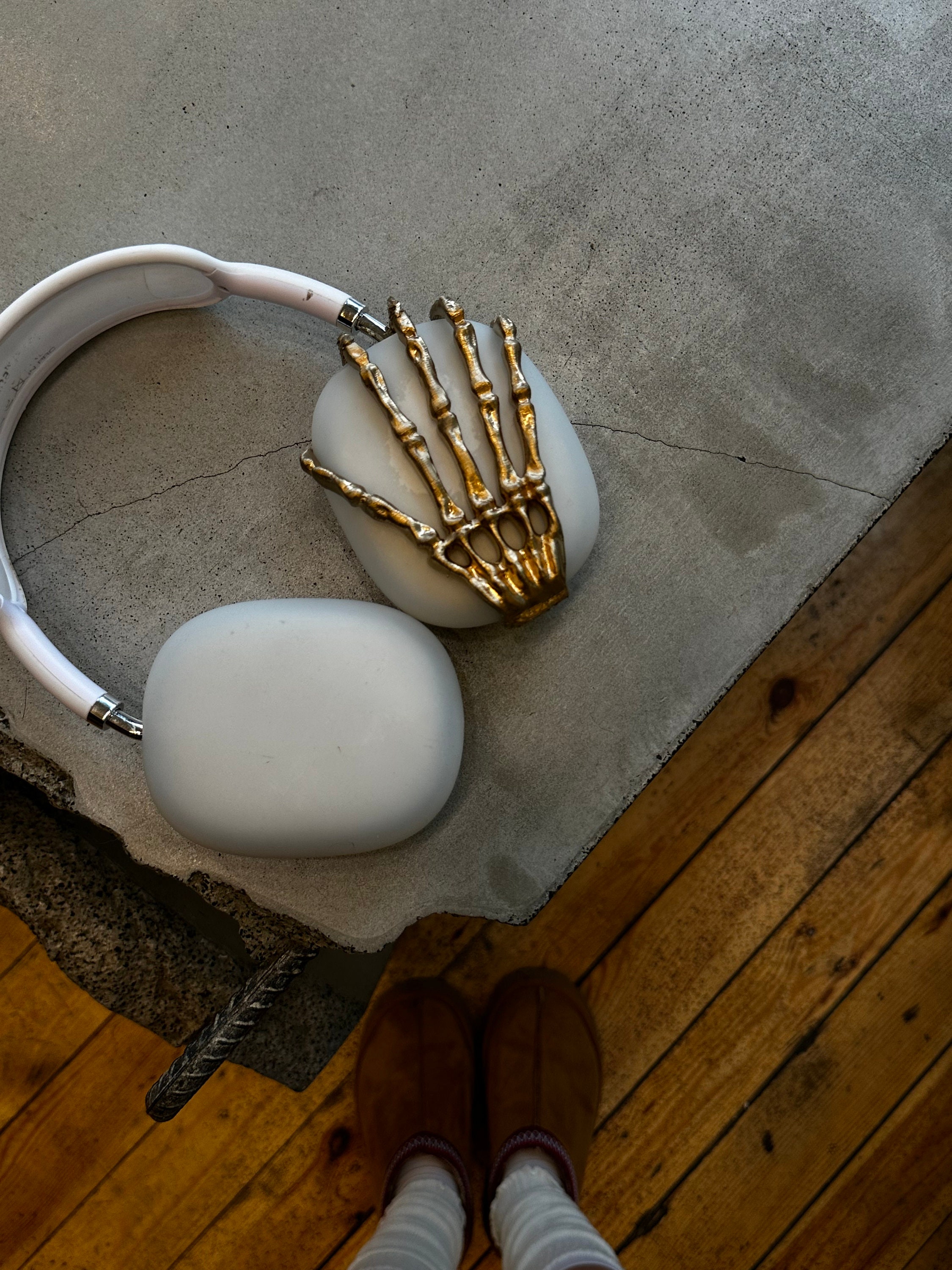 Airpods Max Skeleton Hand Earbuds Attachment / Airpods Max - Etsy