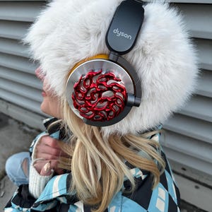 Dyson Ontrack 'helical' Headphones Attachment: 3D Printed Resin Cover ...