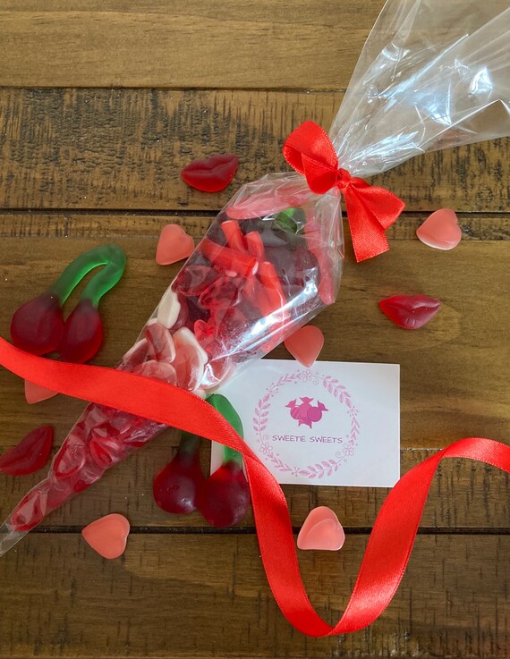 Large Red Sweet Cones Sweet Cones Party Favours Wedding | Etsy