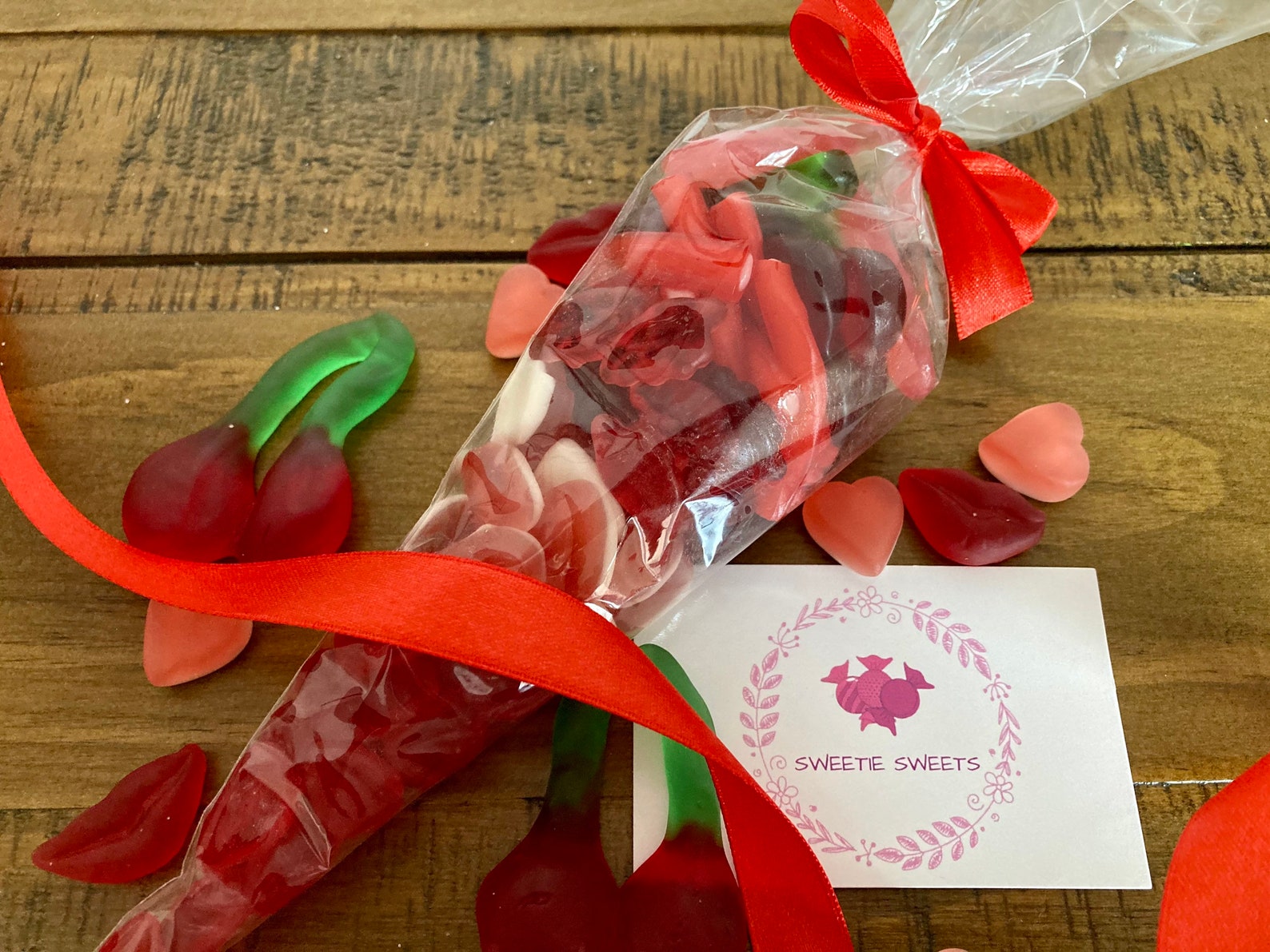 Large Red Sweet Cones Sweet Cones Party Favours Wedding | Etsy