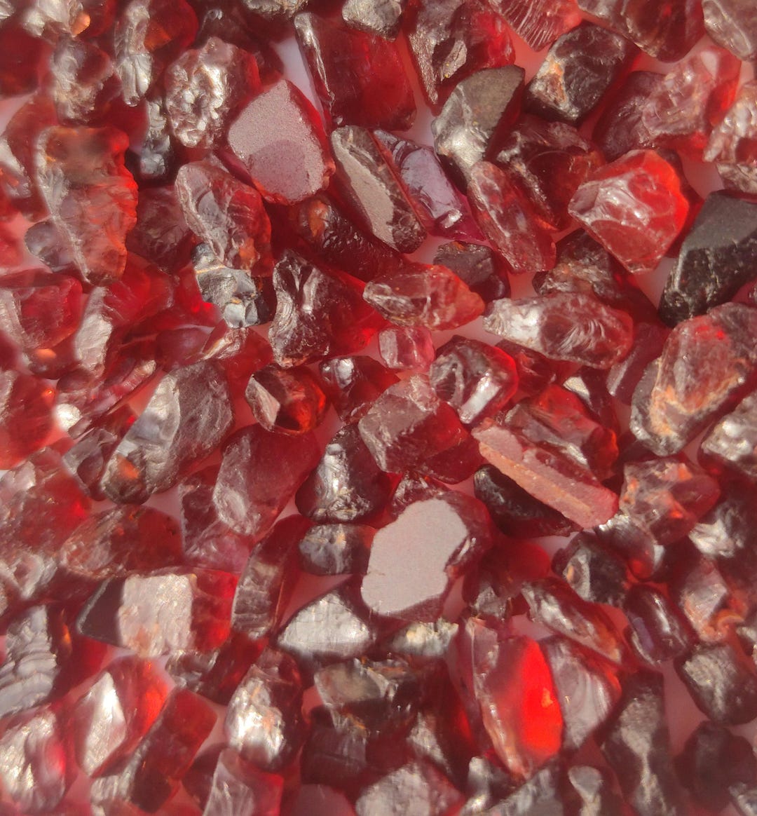 Raw Garnet Gemstone Crystal Lot, 3 to 6 MM Red Garnet Rough, for ...