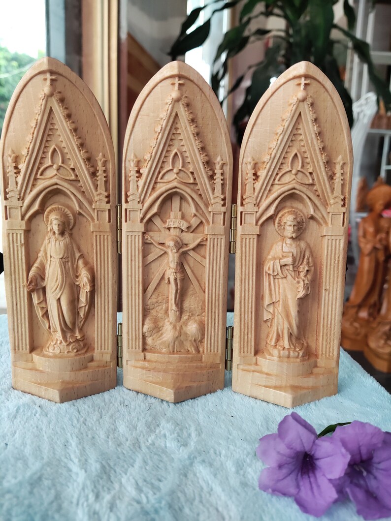 The Holy Family Figurine Triptych of Jesus Virgin Mary and - Etsy