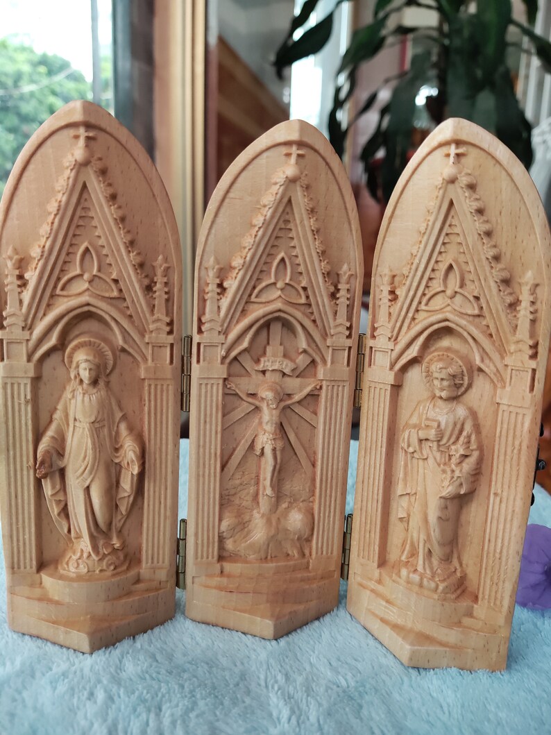 The Holy Family Figurine Triptych of Jesus Virgin Mary and - Etsy