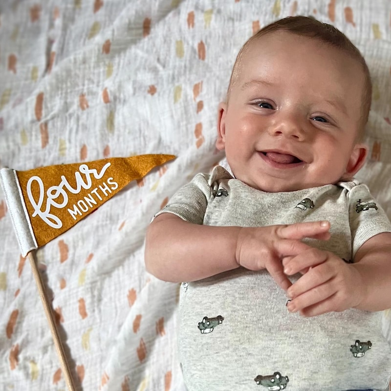 Monthly Age Baby Sign - Etsy