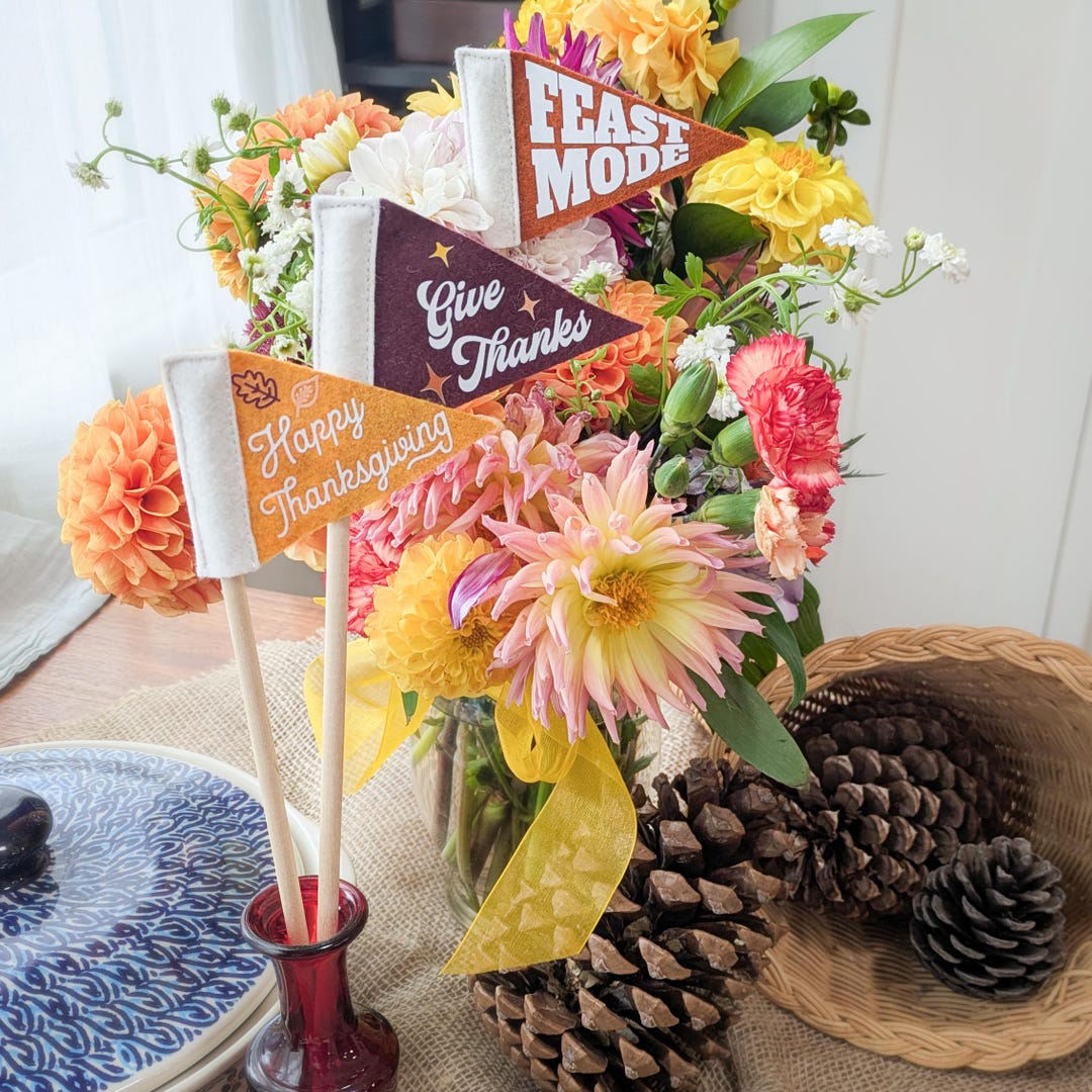 Thanksgiving Tiny Felt Pennants: Centerpiece Decor, Hostess Gift, Table ...