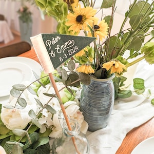SET of WEDDING Favor Pennants | Centerpiece, Table Decoration and ...