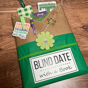 Blind Date With a Book | Book Lovers | Bookish - Etsy
