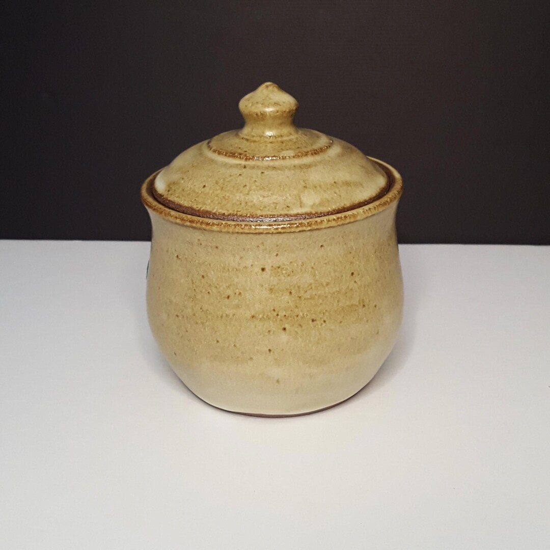 2.5 Cup Ceramic Canister – Handmade Pottery Jar With Lid - Etsy