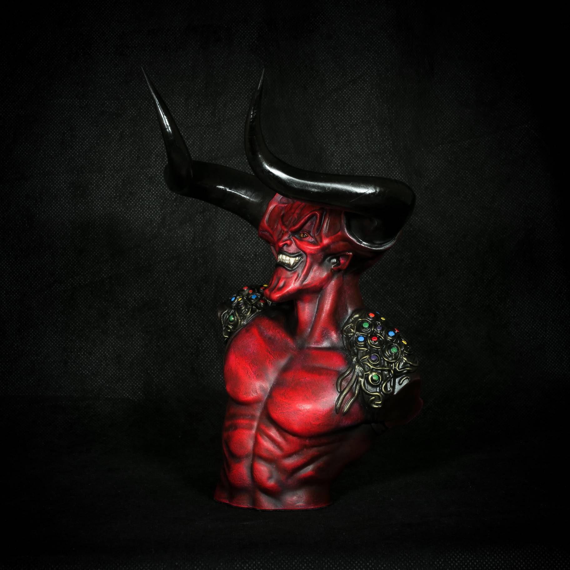 Lord of Darkness Statue Inspired by the Legendary Character Played by ...
