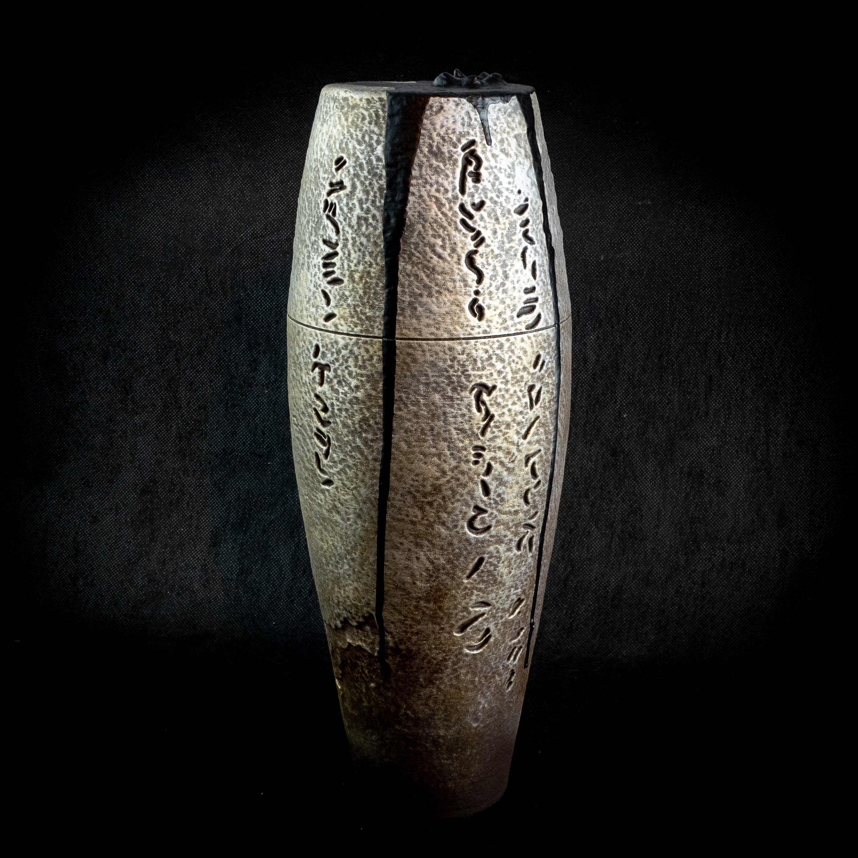 The Black Pathogen Container Prop Inspired by Alien Prometheus | Etsy