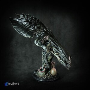 Alien Queen Bust – Epic Sci-fi Display Sculpture - Etsy