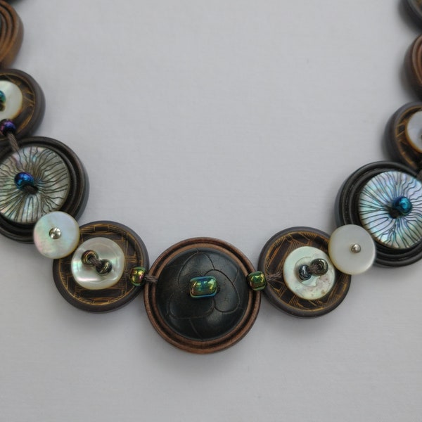 Button Necklace - Etsy