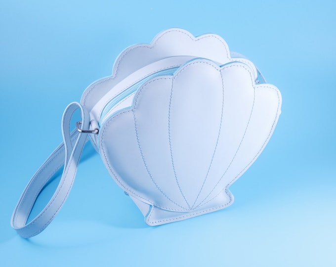 Pre-order, Shellfish Pochette Bag Shoulder Bag Animal Crossing New ...