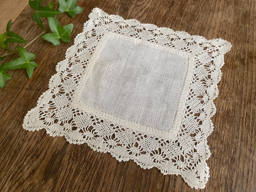 An Old and Lovely Hand Tatted Doily / Scandinavian - Etsy