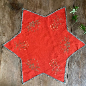 Vintage Red Cotton Christmas Star Table Topper, Cross Stitched Decor - Etsy