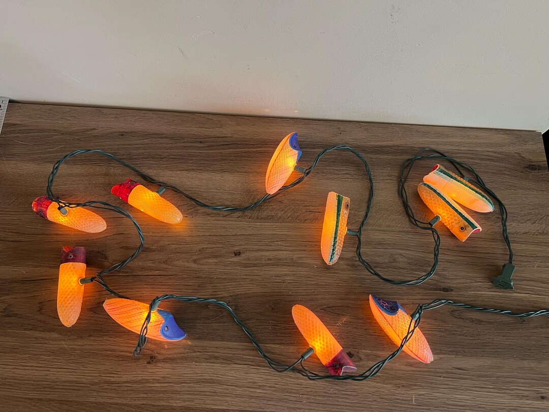 Vintage Fishing Lure Lights Fish String Lights 10 Plastic Lure Covers ...