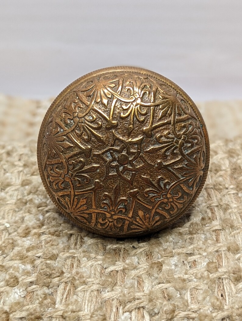 2 Antique Yale & Towne Gothic Decorative Cast Brass or Bronze Door Knob Circa 1879 - Etsy