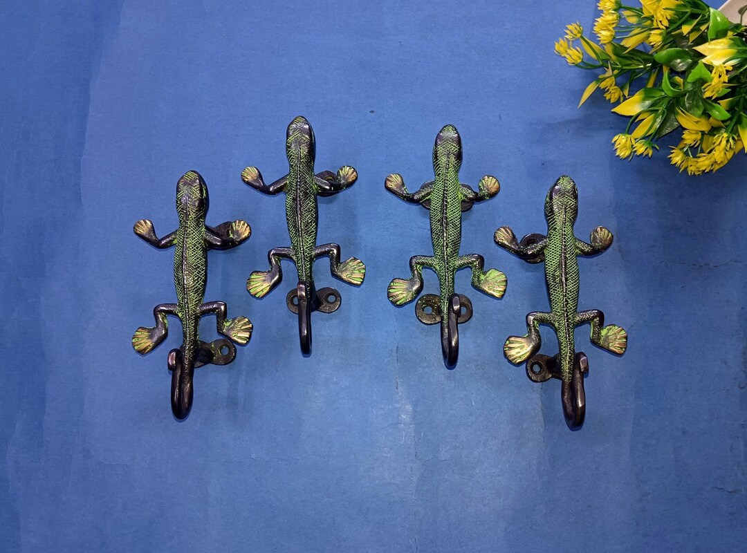Chameleon Animal Cupboard Puller | Brass Lizard Design Home Window ...
