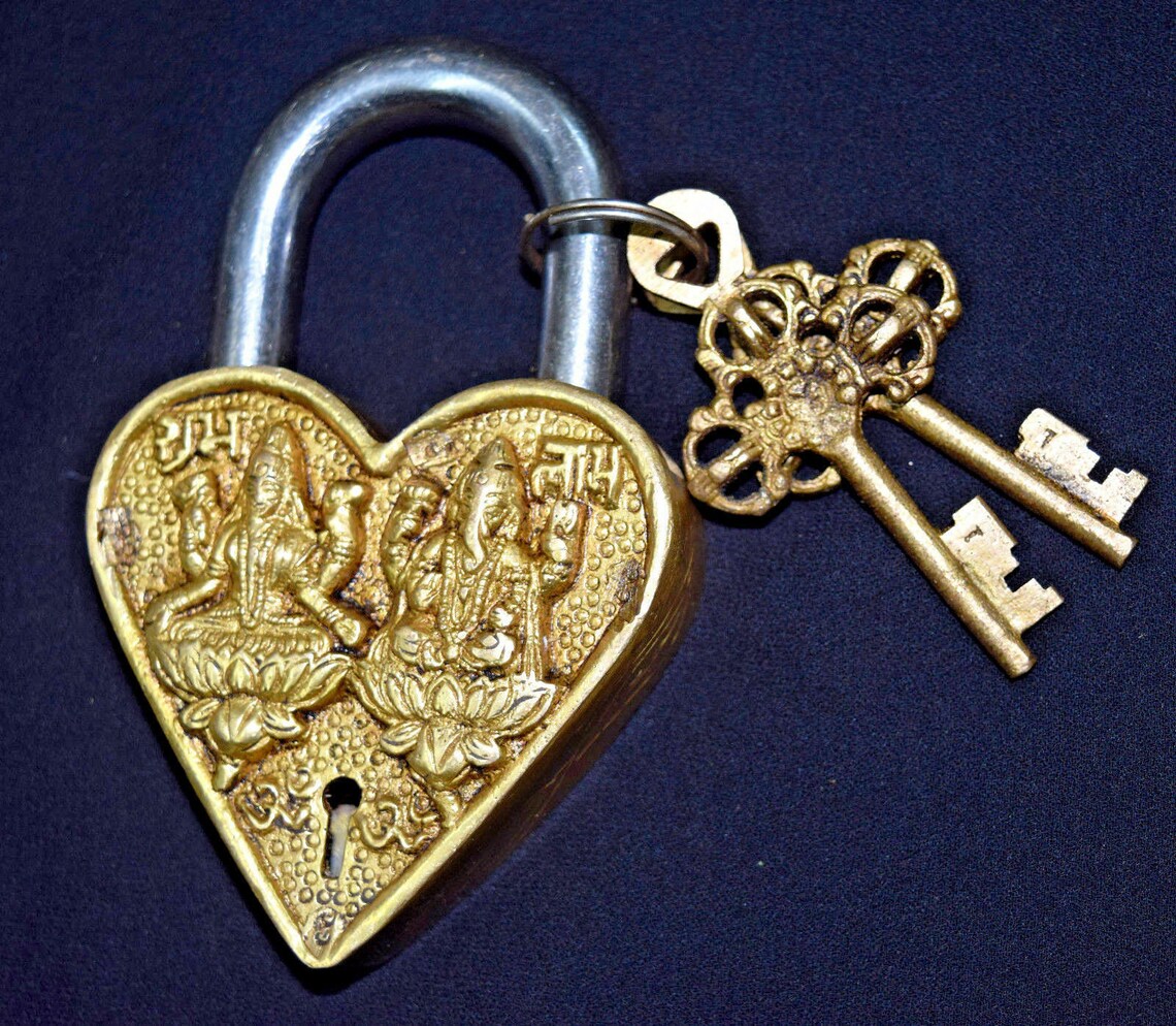 Heart Shape Lock With Hindu Lord Ganesha and Goddess Laxmi | Etsy
