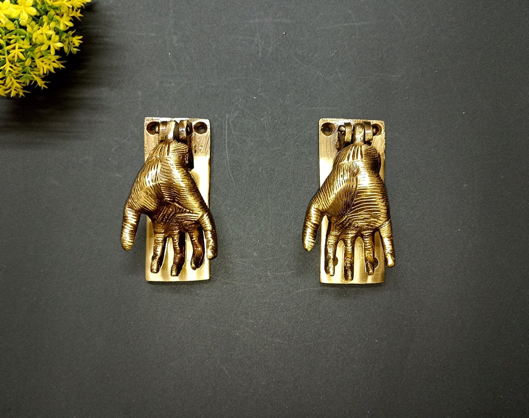 Monkey's Hand Door Knocker Set of 02 Pieces | Lacquered Brass Human ...