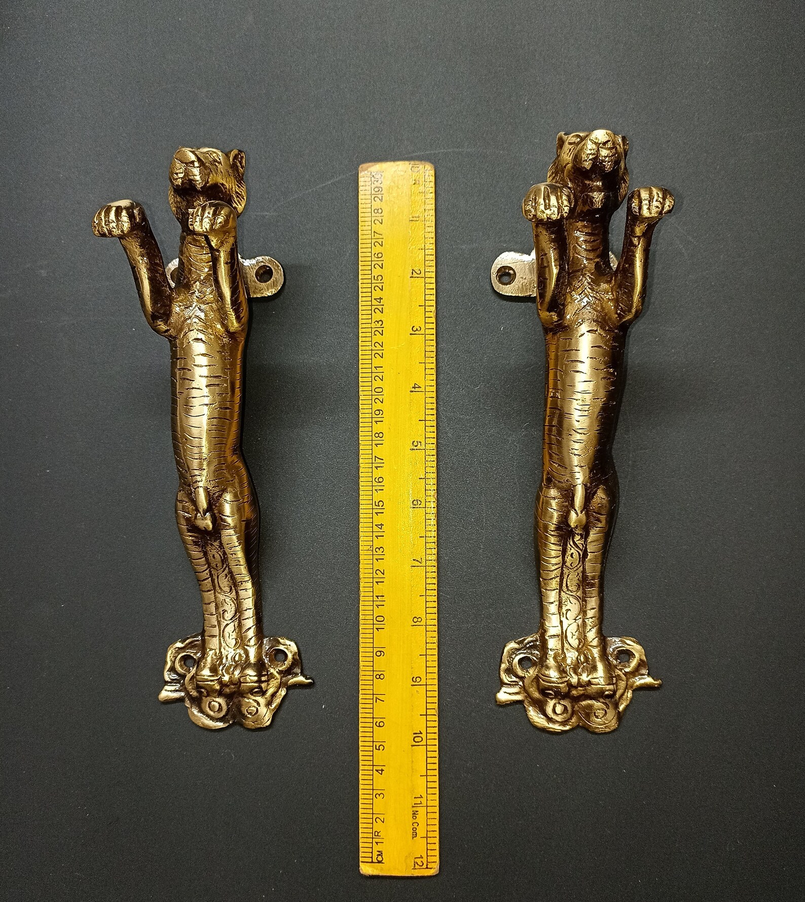 Raring Tiger Main Door Handles | Lacquered Brass Leaping Cheetah Door ...