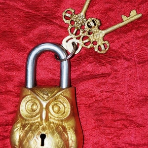 Set of 02 Pieces Brass Owl Lock With 02 Keys Properly Working Security ...