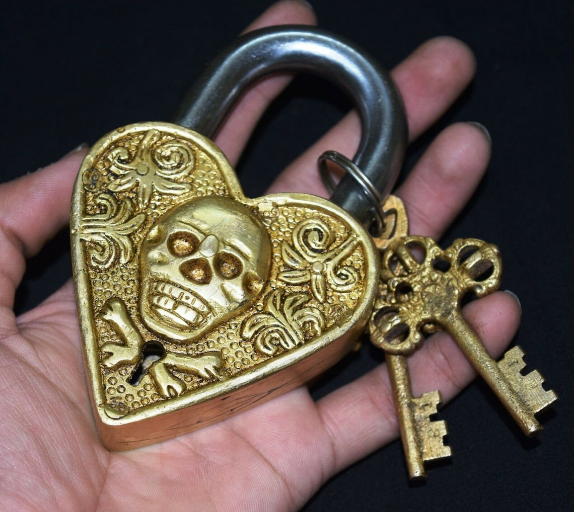 Heart Skull Lock With 02 Keys Working Brass Padlock | Etsy