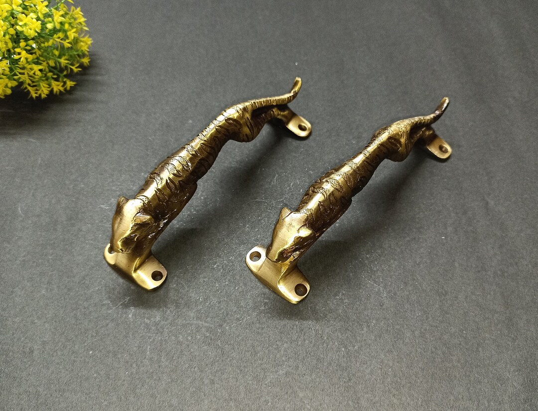 Jaguar Shape Door Pull Set | Lacquered Brass Leaping Tiger Door Handle ...
