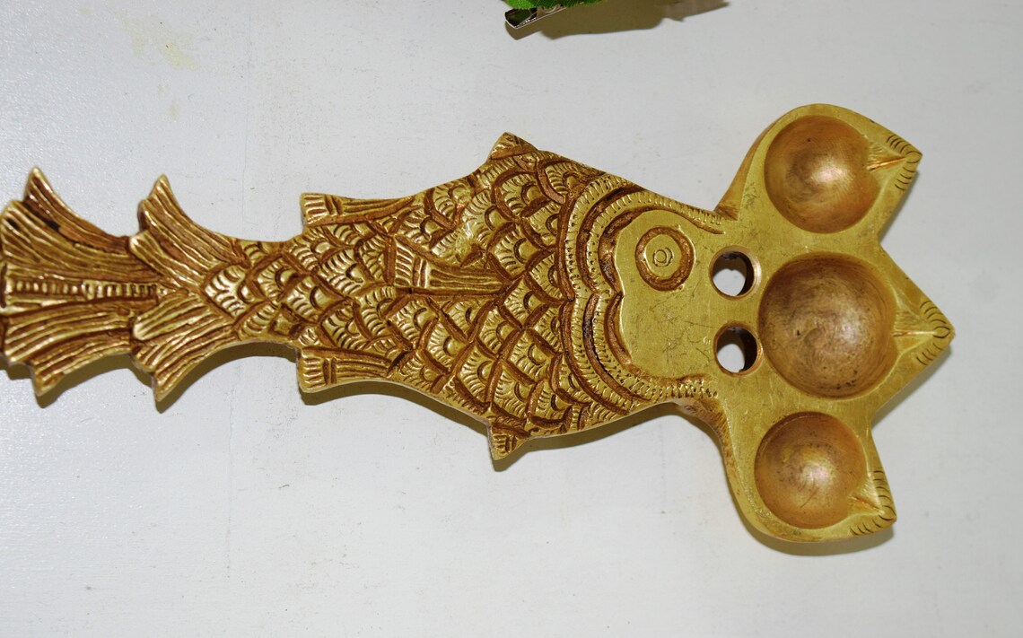 Wink Oil Lamp Brass Fish Hand Crafted Art Diya Made in India | Etsy
