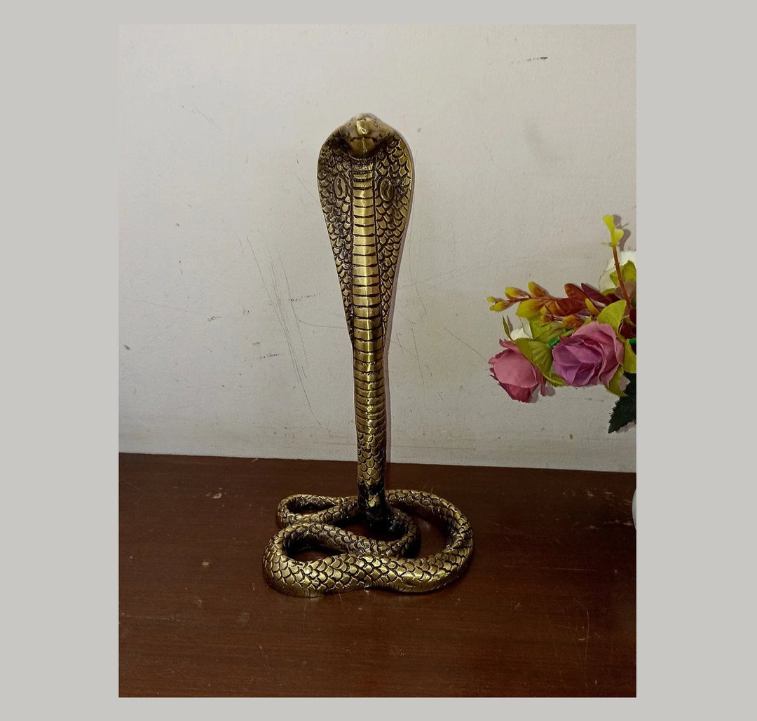 Poisonous Snake Statue Table Decor | Lacquered Brass Cobra Idol ...