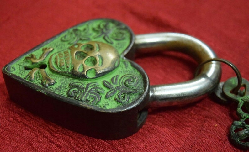 Heart Skull Lock With 02 Keys | Working Brass Padlock - Etsy
