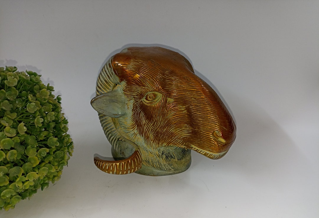 2.5 Kg Goat Head Wall Mounted Sculpture | Brass Sheep Animal Table ...