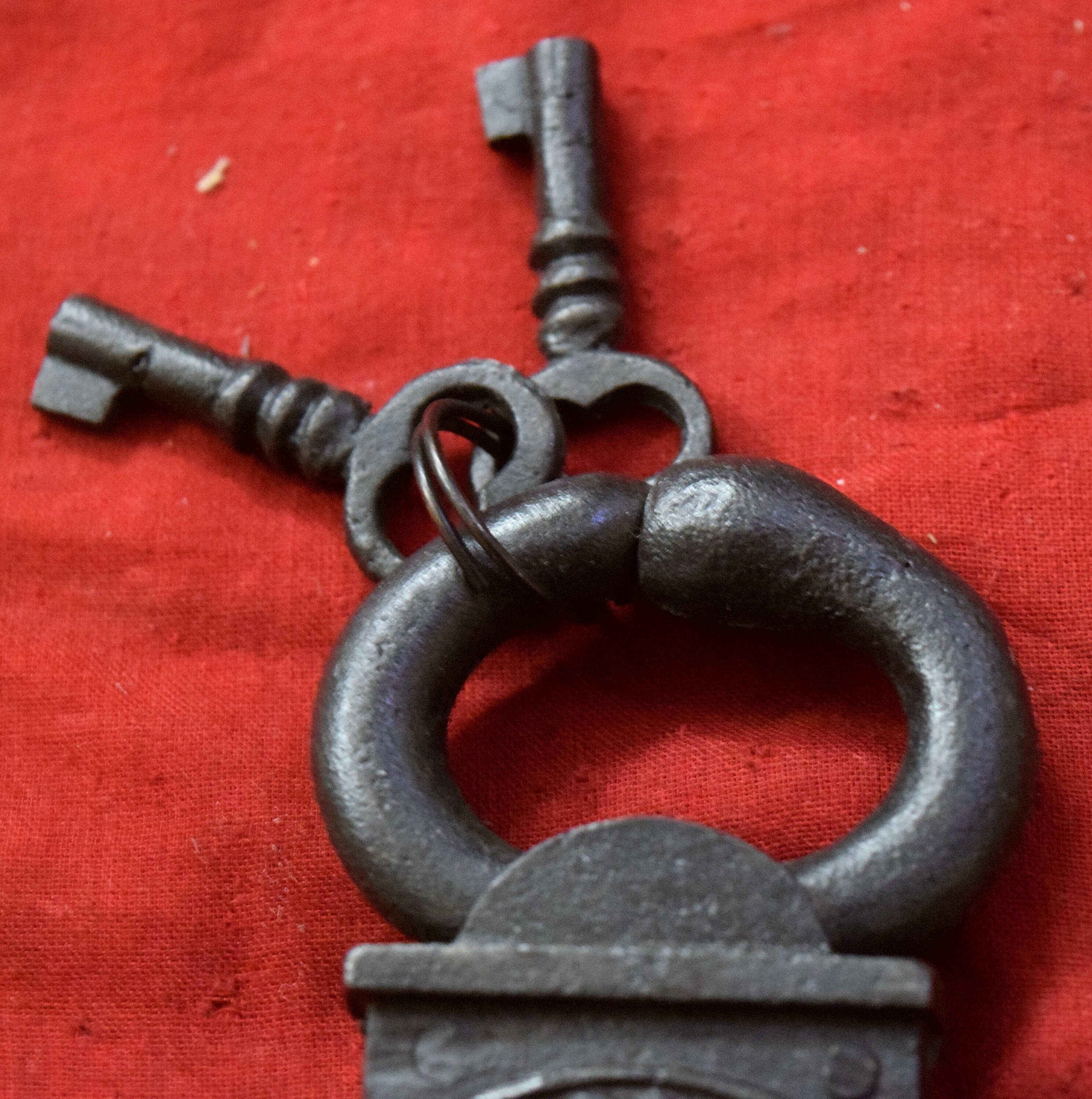 Iron Lock With 02 Keys and Brass Rotating Plate | Etsy