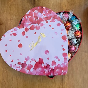 Lindt Heart Tin With Mixed Lindt Lindor Chocolates - Etsy