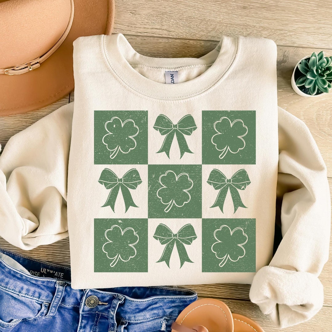 Retro Checkered St Patrick's Day PNG, Coquette St Patty's Day Png ...
