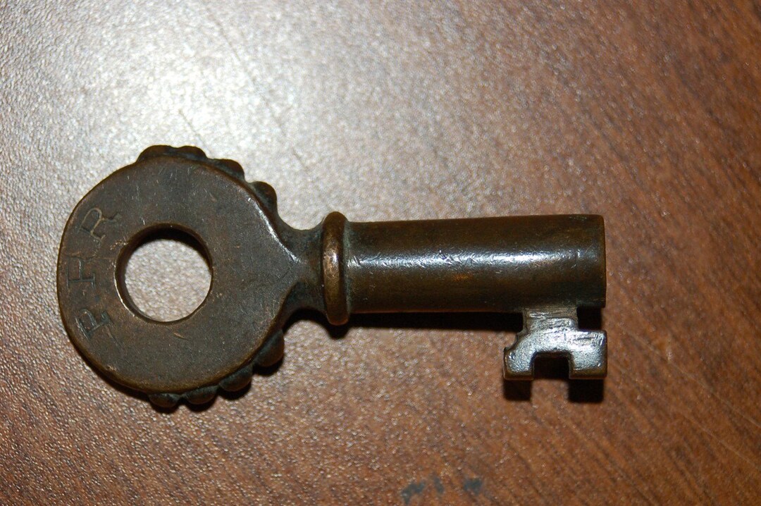Pennsylvania Railroad Knobby Brass Switch Key by Fraim - Etsy