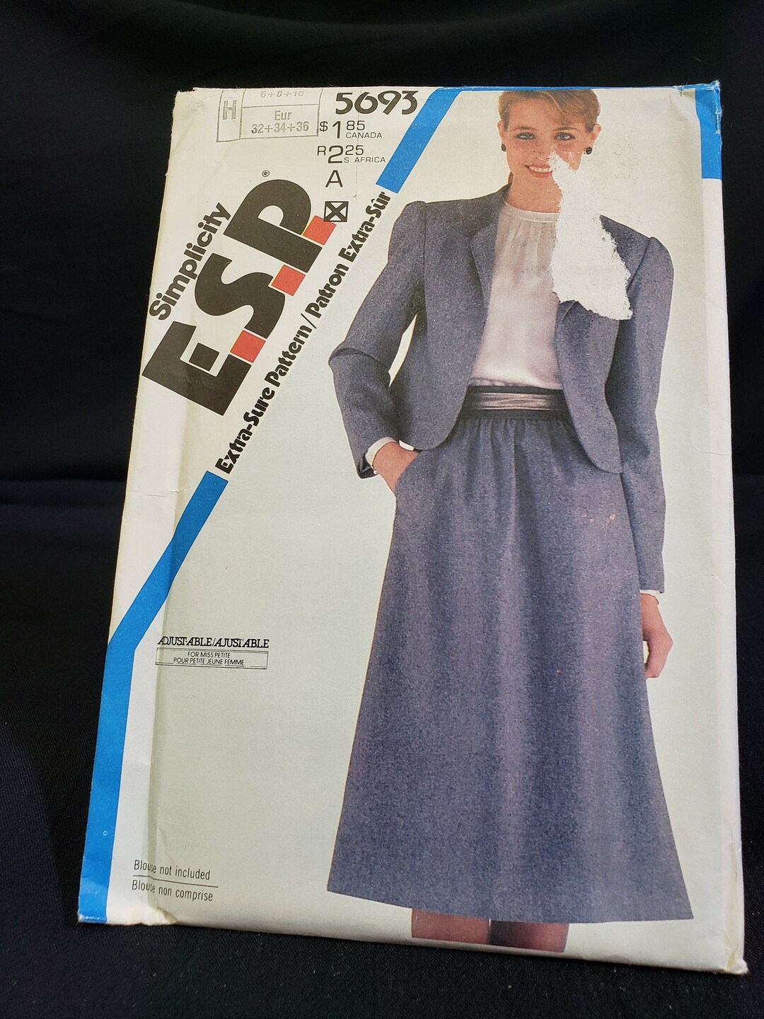 Simplicity 5695 Vintage Sewing Pattern for Easy Jacket and Skirt ...
