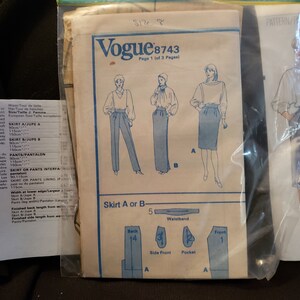 Vogue 8743 Sewing Pattern for Misses Skirt and Pants, Skirt is Knee or ...