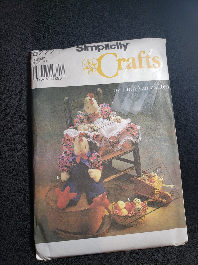 Simplicity Crafts 8777 Sewing Pattern for 22 Inch Stuffed Chicken and ...