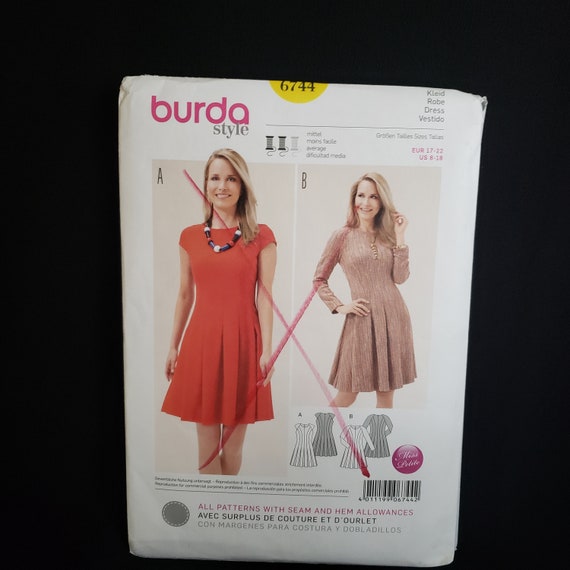 Burda Style 6744 Sewing Pattern for Pleated Vertical Seam - Etsy