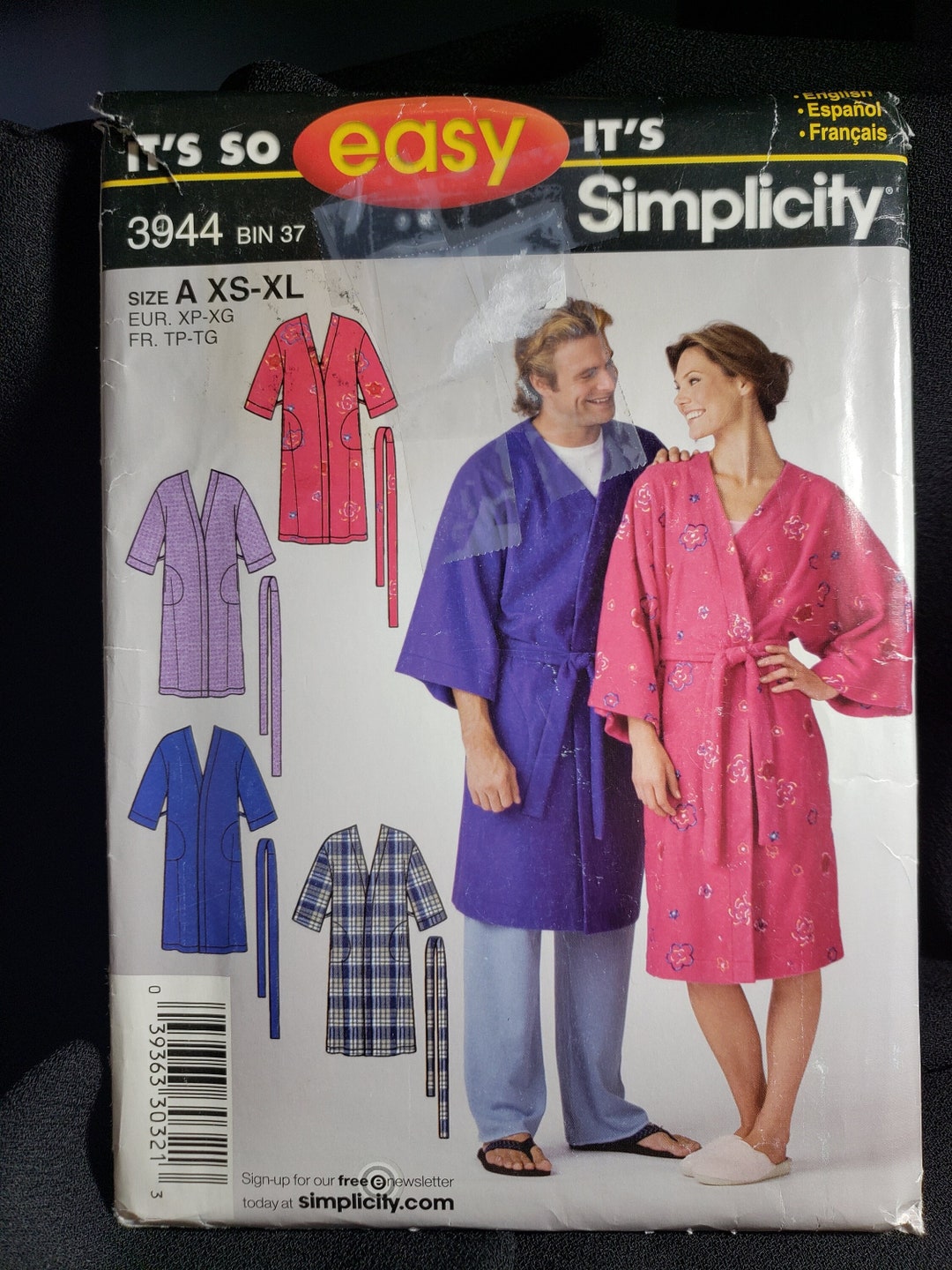 Simplicity 3944 Sewing Pattern for Unisex Night Robe in Sizes XS-XL ...