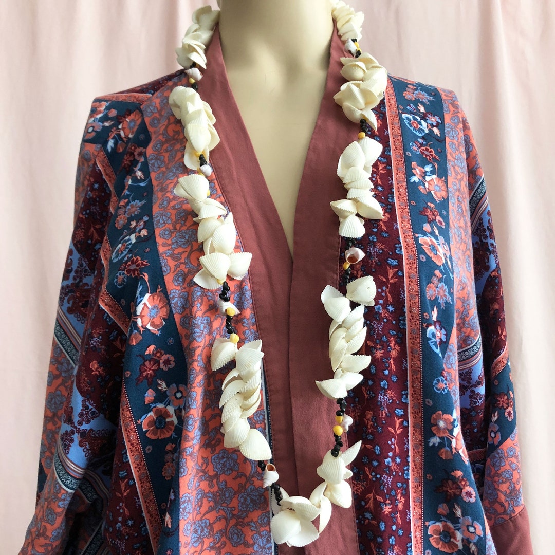 Long Vintage Shell Necklace Hawaiian Lei - Etsy