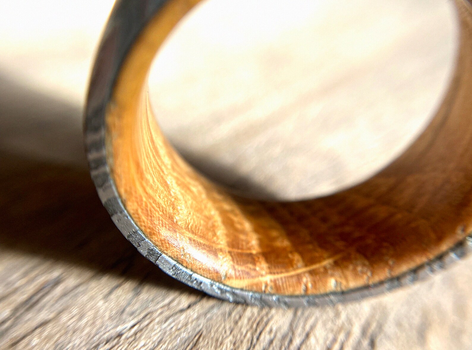 Damascus Ring With Whiskey Barrel Liner, 10mm Chunky Band - Etsy